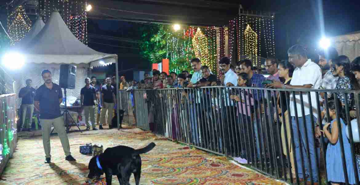 കാണികളെ അതിശയിപ്പിച്ച് ഡോഗ് ഷോ | I&PRD : Official Website of ...